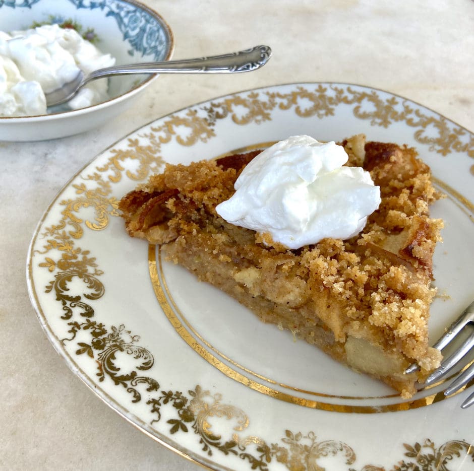 Hearty Apple Olive Oil Cake - OliveTomato.com