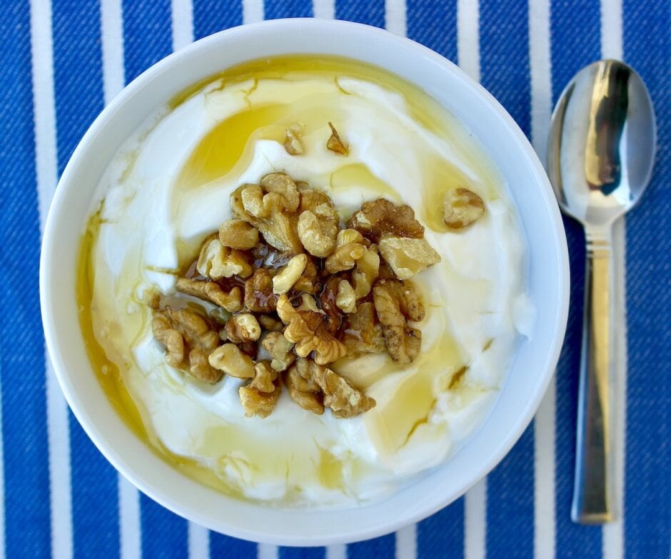 Authentic Greek Yogurt with Honey - Yiaourti me Meli - OliveTomato.com